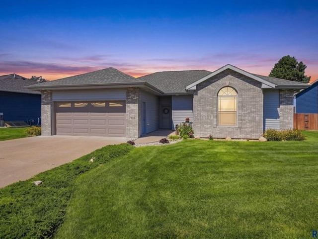 7708 W Browning St, Sioux Falls, SD 57106