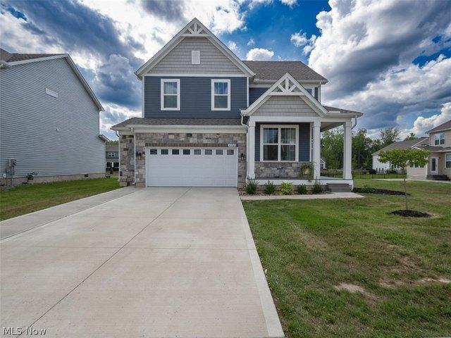 7700 Clydesdale Dr, Mentor, OH 44060