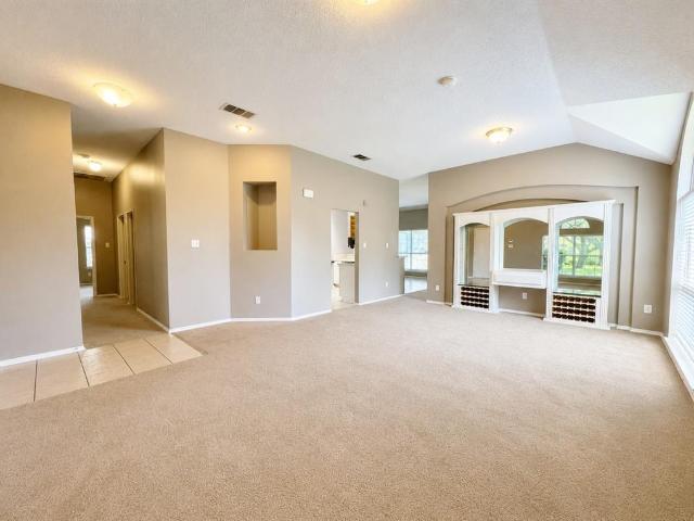 7700 Glenoaks Drive