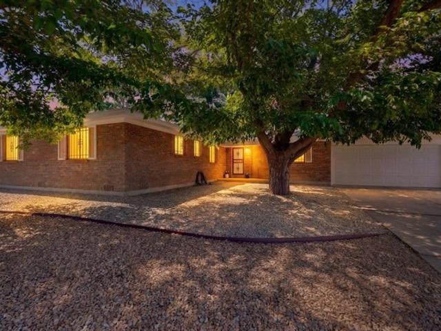 7700 Pickard Ave NE, Albuquerque, NM 87110