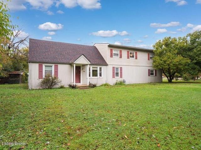 7700 Rosemary Ln, Louisville, KY 40214