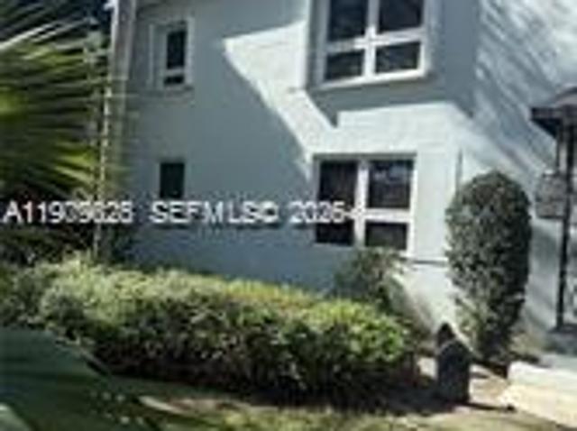 7700 SW 56th Ave, Unit 4, Miami, FL 33143 | MLS #A11979 | Compass