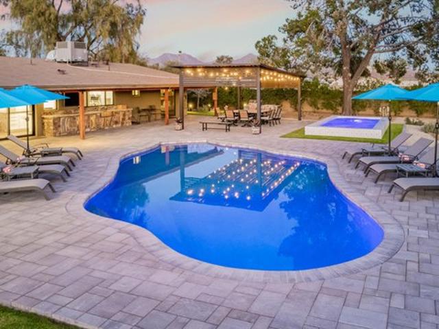 7701 E Davenport Dr, Scottsdale, AZ 85260