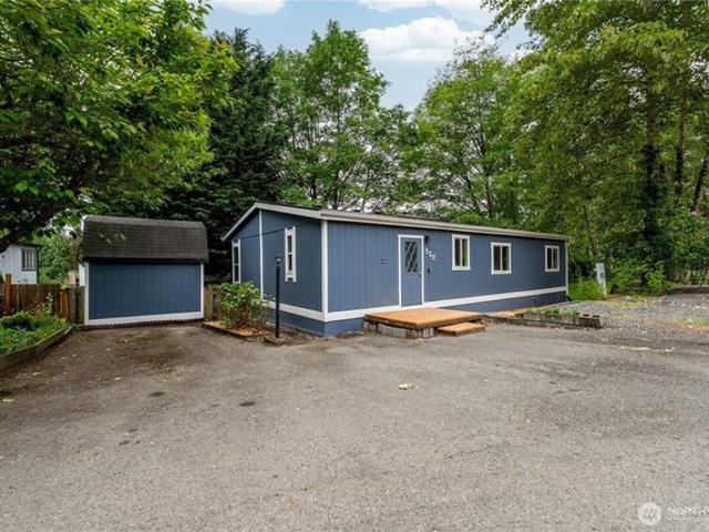 7701 Hardeson Rd Unit 52C, Everett, WA 98203
