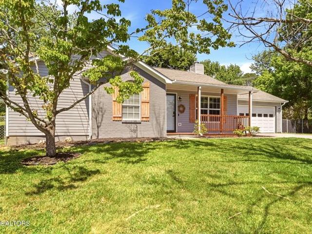 7701 Rymark Ct, Powell, TN 37849