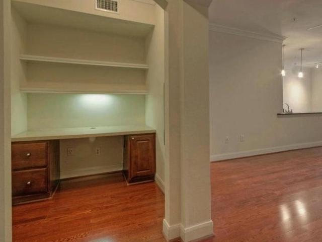 7701 Rialto Blvd Apt 1326, Austin, TX 78735