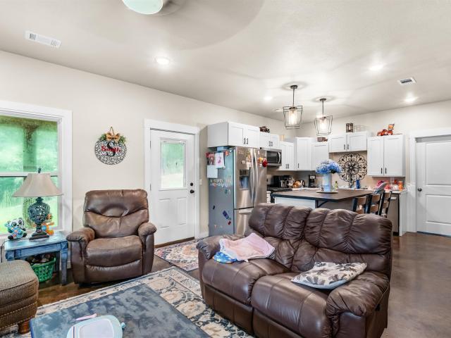 7701 S Hwy 9