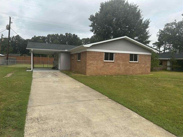 7702 Preston Dr, Little Rock, AR 72209