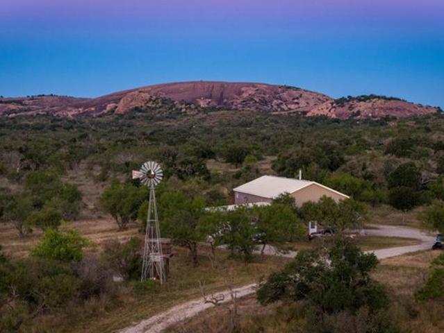 7702 Ranch Road 965, Llano, TX 78624