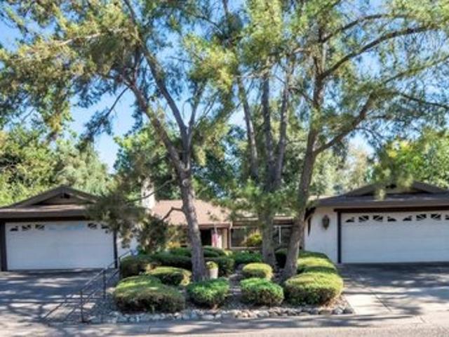 7702 Southcliff Dr, Sacramento, CA 95628