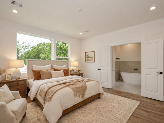 7703 Inwood Grove Lane