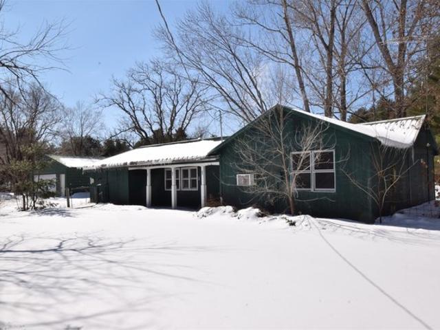 7703 Tewalt Rd, Siren, WI 54872