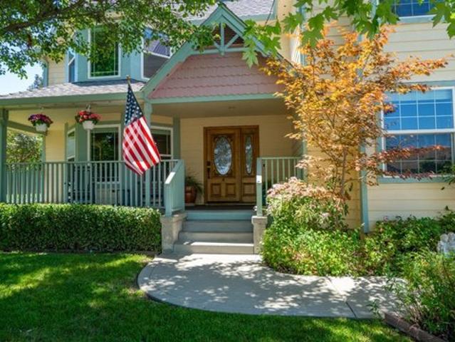 770 Collier Dr, Dixon, CA 95620