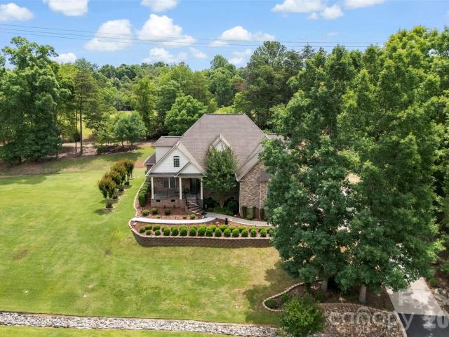 770 Cooks Cove Ridge