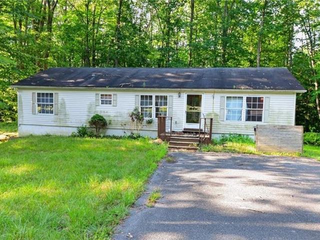 770 Carribean Rd, DuBois, PA 15801