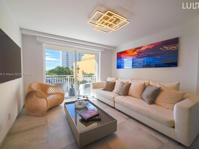 770 Claughton Island Dr #504, Miami, FL 33131