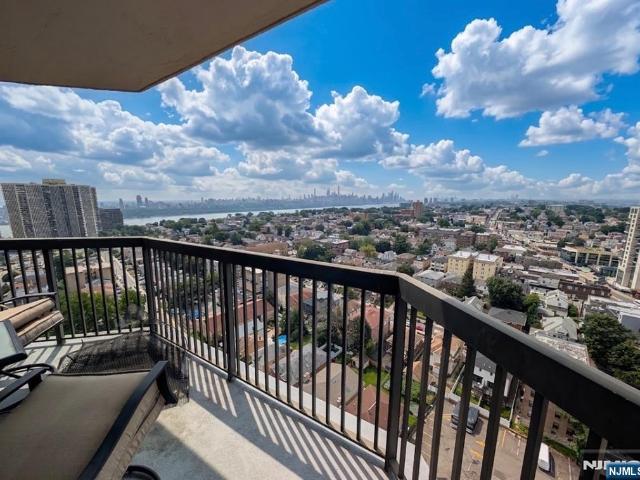 770 Anderson Avenue # 23N