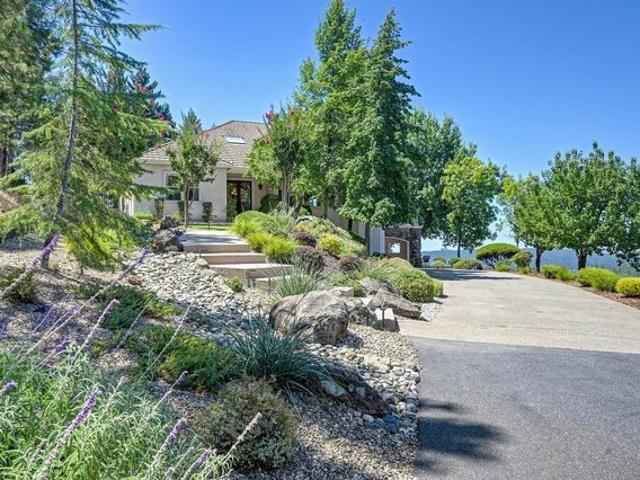 770 Bridle Path Rd, Colfax, CA 95713
