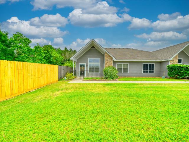 770 Hunt Rd, Unit 314, Baytown, TX 77521 | MLS #2415 | Compass