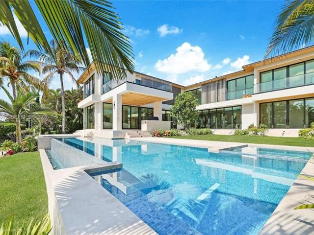770 Lake Rd, Miami, FL 33137