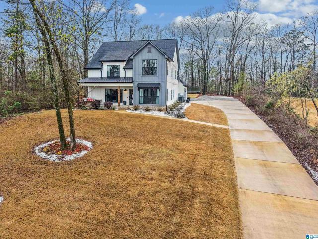 770 Lakeview Crest Drive
