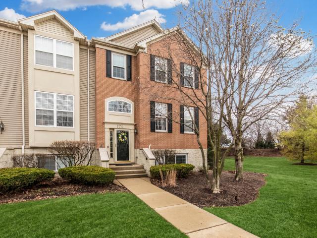 770 Lambert Ln, Unit 966, Bartlett, IL 60103 | Compass