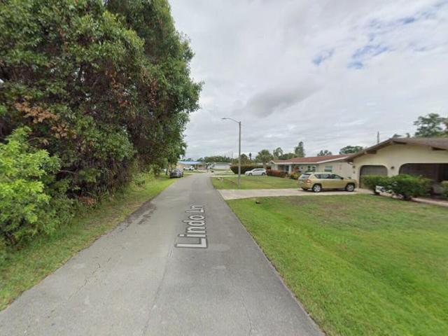 770 Lindo Ln, Port St. Lucie, FL 34952 | MLS #B26010 | Compass