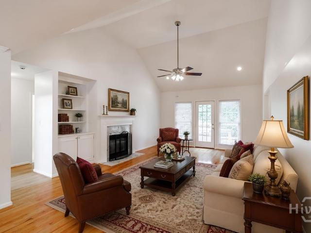 770 St Ives Lane