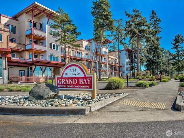 7714 Birch Bay Dr Apt 102, Blaine, WA 98230