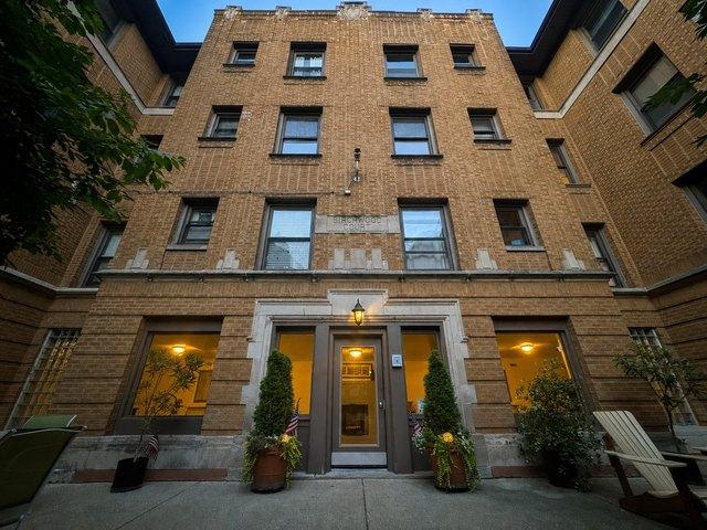 7715 N Hermitage Ave Apt 3F, Chicago, IL 60626