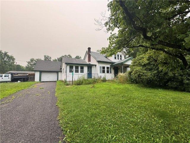 7715 Pohopoco Dr, Towamensing Township, PA 18058