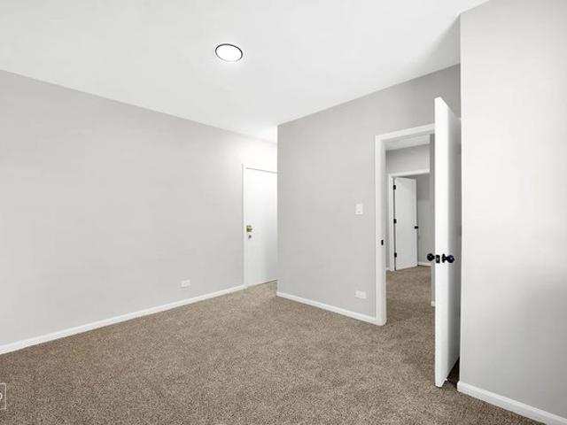 7715 S South Shore Dr, Chicago, IL 60649