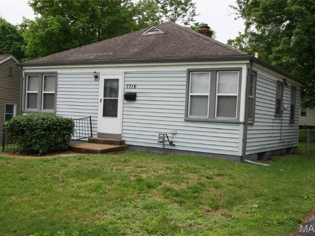 7716 Brocton Ct, St. Louis, MO 63121 | MLS #26026 | Compass