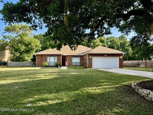 7716 Clamshell Ave, Ocean Springs, MS 39564