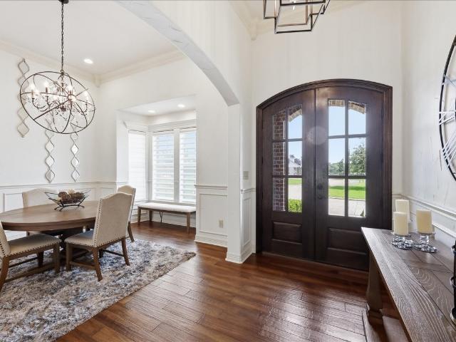 7716 Pond Circle