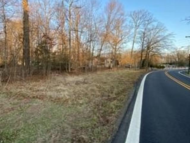 7716 Surratts Rd, Clinton, MD 20735