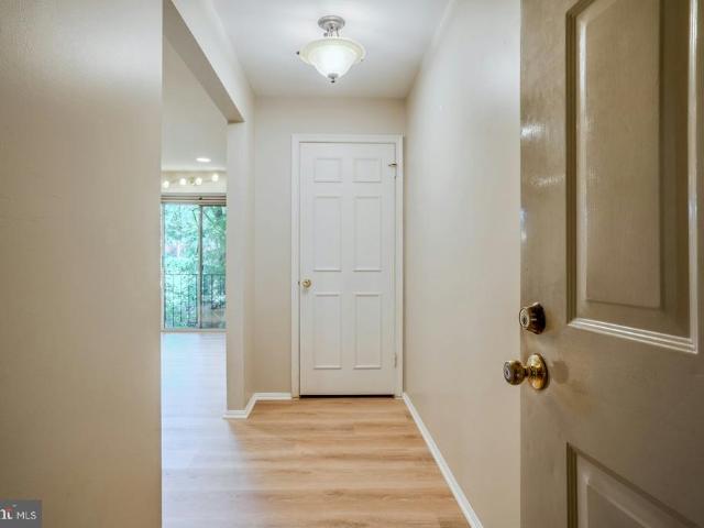 7717 Inversham Drive # 116