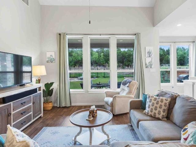 7717 Pace Ravine Dr, Lago Vista, TX 78645 | MLS #7432