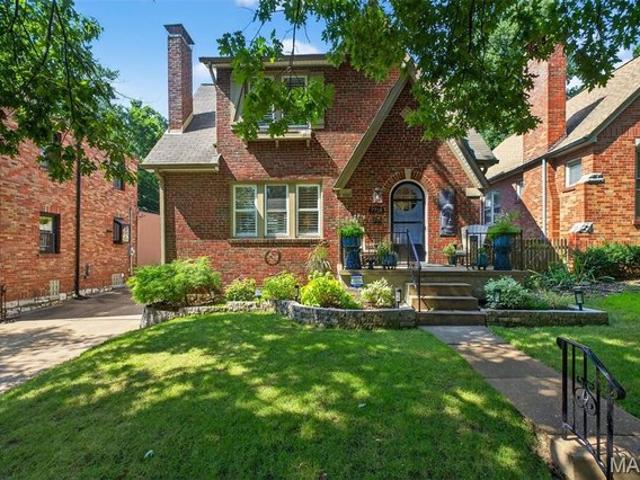 7718 Lile Ave, Richmond Heights, MO 63117