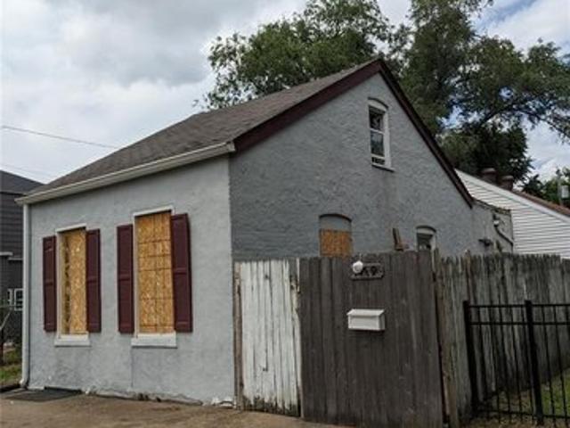 7719 Minnesota Ave, Saint Louis, MO 63111