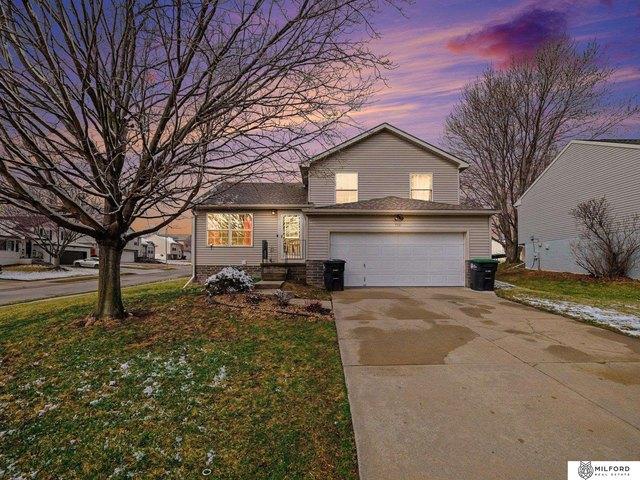 7710 N 80th St, Omaha, NE 68122