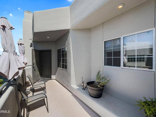 7710 e gainey ranch road # 206