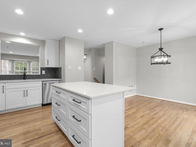 7710 English Oak Circle # 13