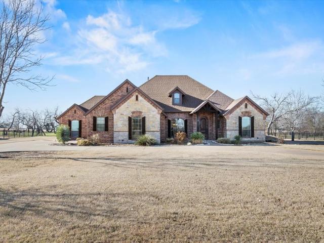 7710 Fall Creek Dr, Terrell, TX 75160 | MLS #21187 | Compass
