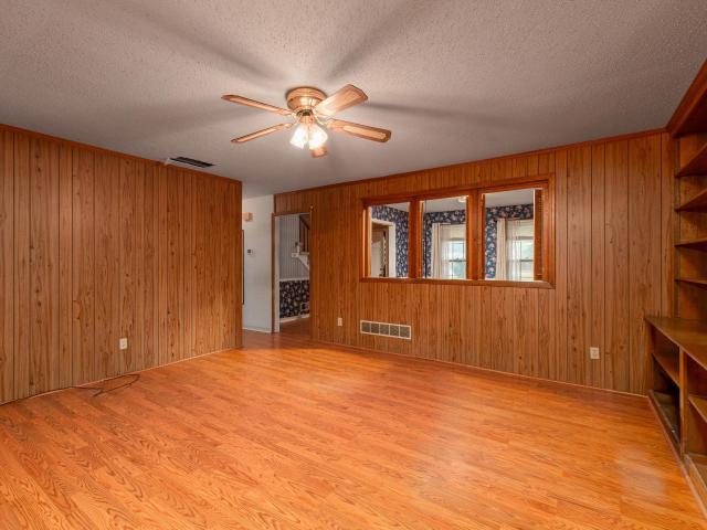 7710 Hunt Club Road