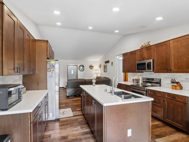 7710 S Chapel Hill Dr