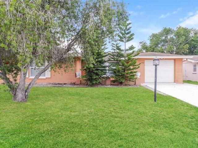 7710 Venice Dr, Port Richey, FL 34668