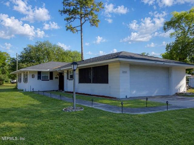 7711 Altama Rd, Jacksonville, FL 32216