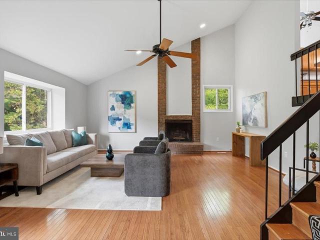 7711 Anderson Court