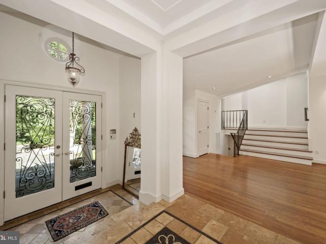 7711 Brookville Road, Chevy Chase, US, MD